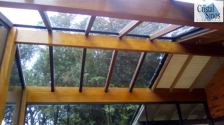 Telhados e Pergolados - Vidraçaria Cristal Sinos
